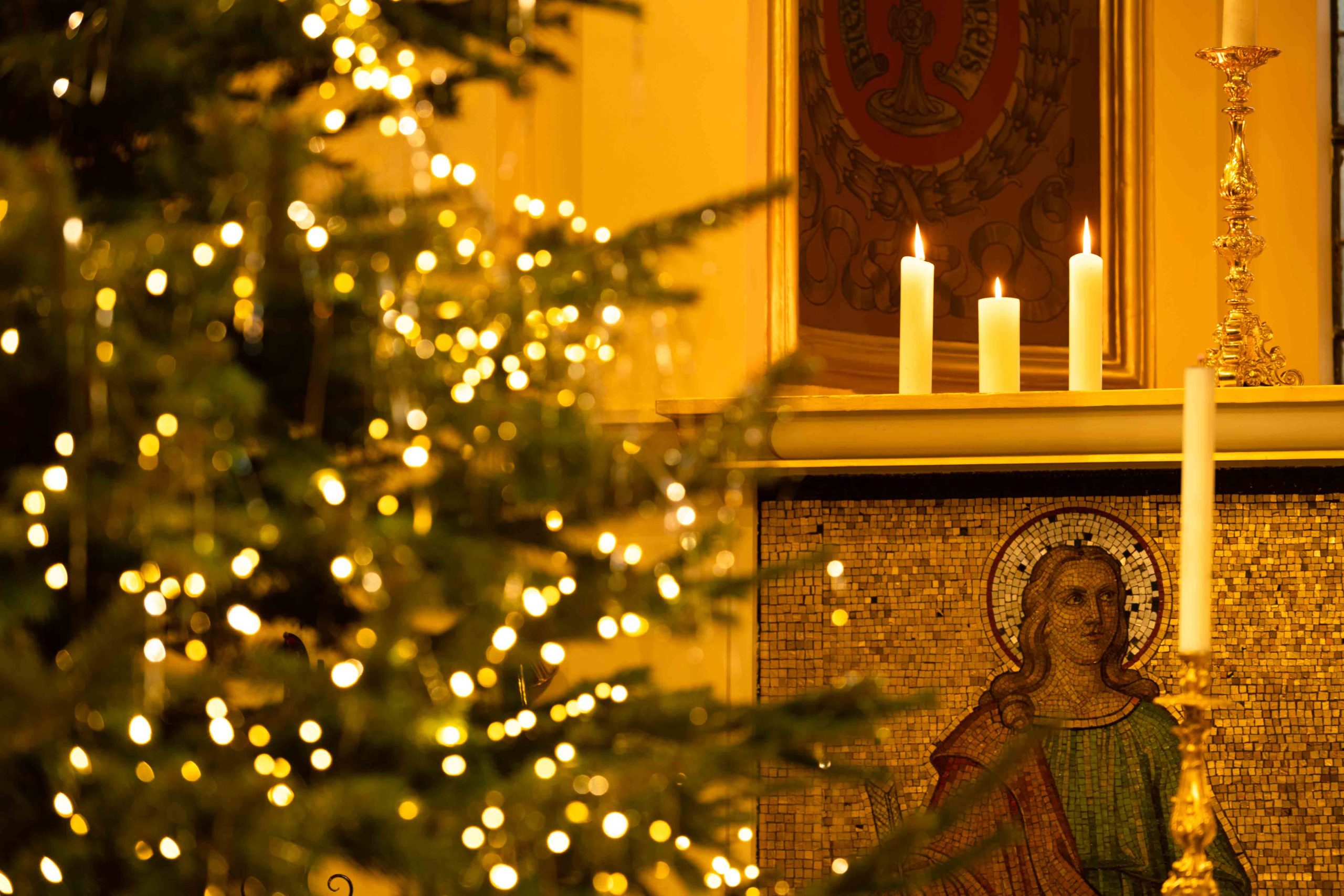 Aon Family Service of Nine Lessons and Carols 9 December 2024 - Parish ...